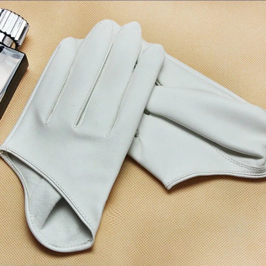 Перчатки для женщин