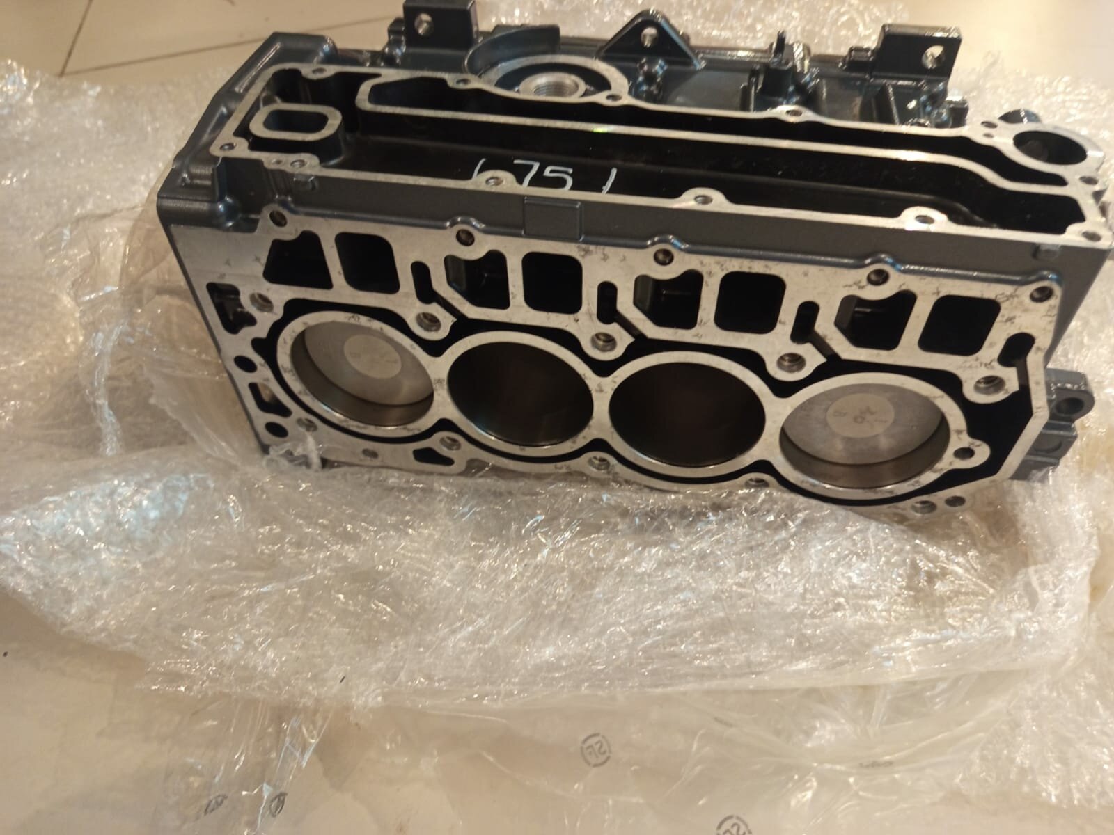 Новый двигатель мотоголовка в сборе yamaha 50- 60 (четырехтактный)