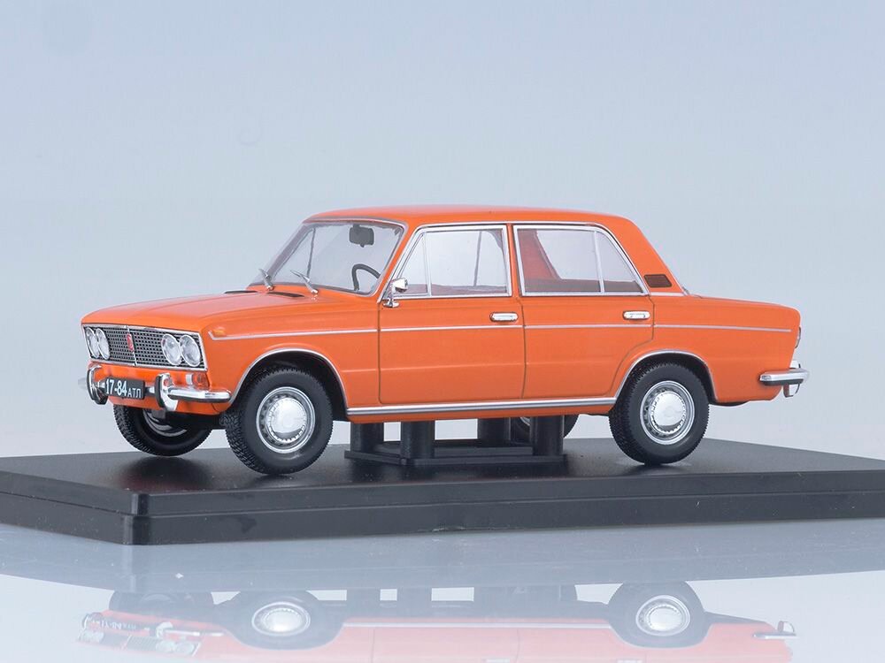 Масштабная модель Волжский-2103 "Жигули"