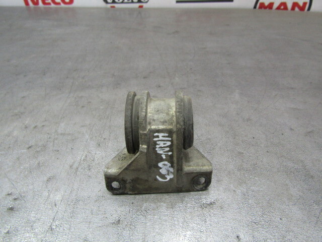 Кронштейн крепления радиатора левый MAN TGA, TGS, TGX