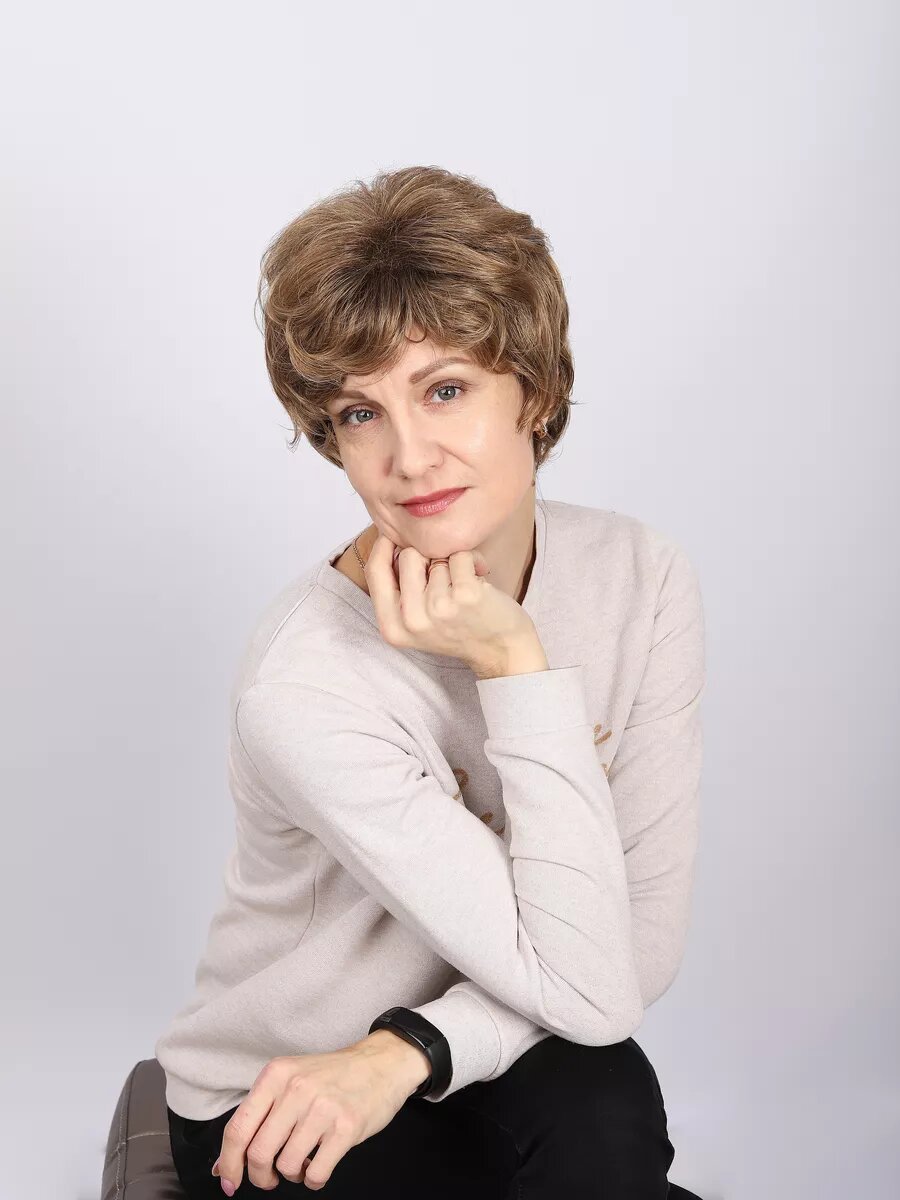 Парик женский короткие волосы