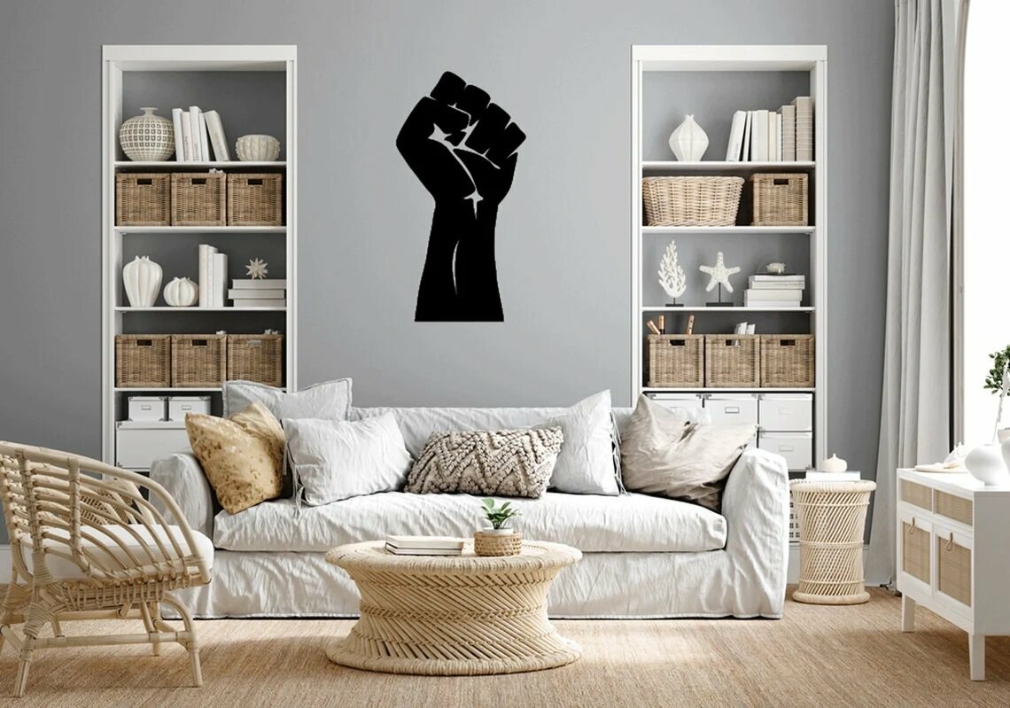 Панно из металла настенное Сила