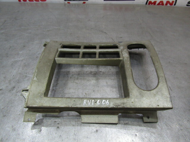 Накладка панели приборов Renault Premium