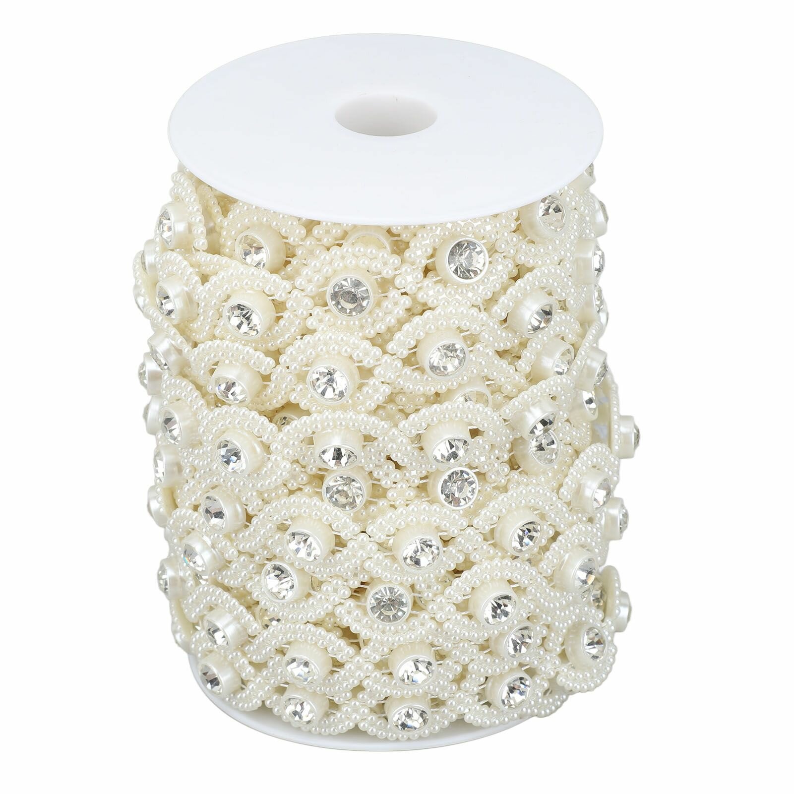 Цепочка из бисера с имитацией жемчуга и стразами