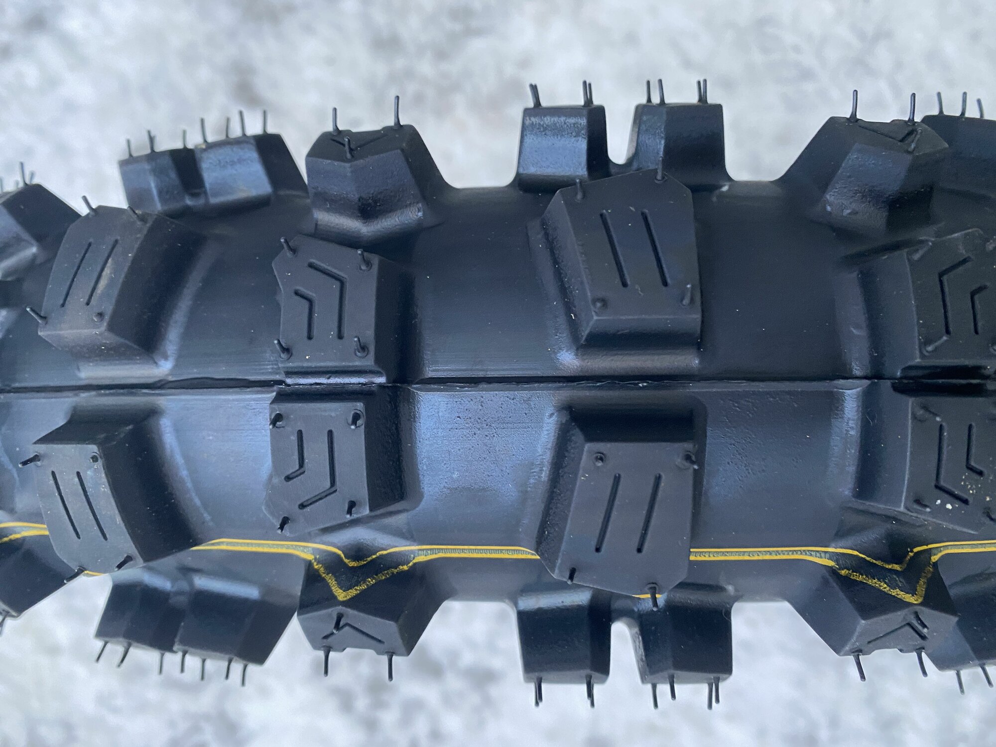 Мотошины MIMMO TIRE 90/100-14