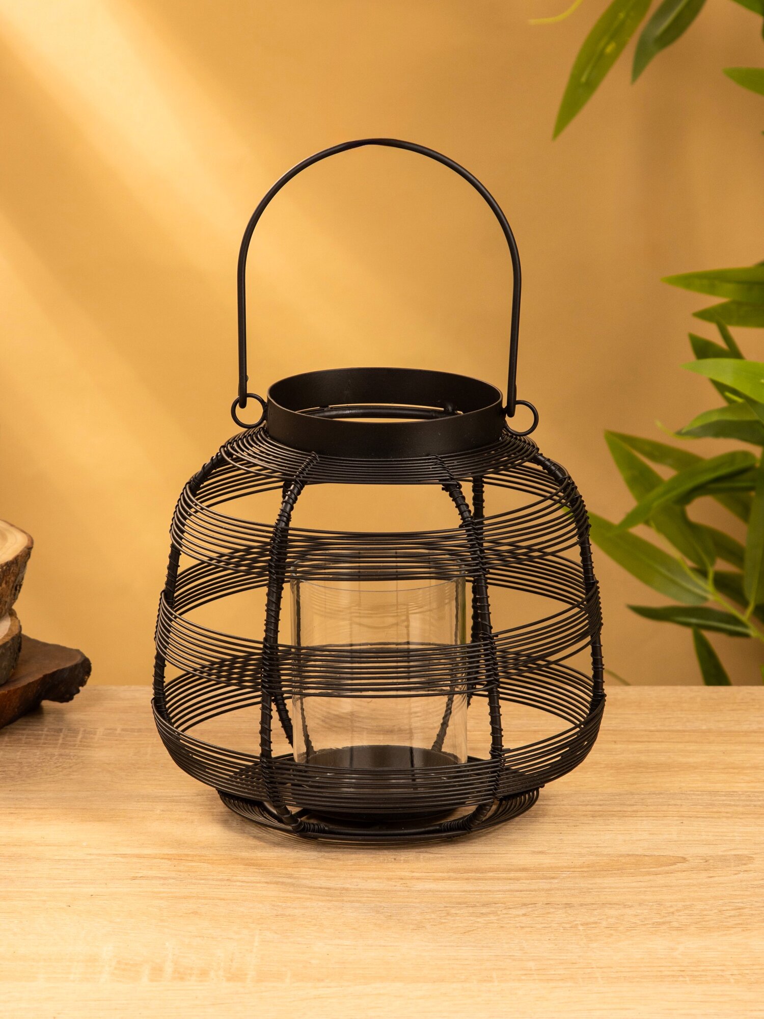 Подсвечник фонарь со стеклянной колбой, 19×19×18 см, d=7.5 см, металл, чёрный