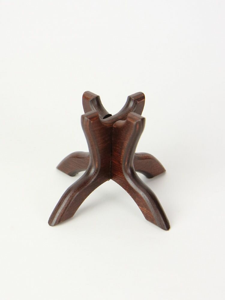 Подставка под пистоль Medio Evo, дерево, 1 шт, настольная, коричневая