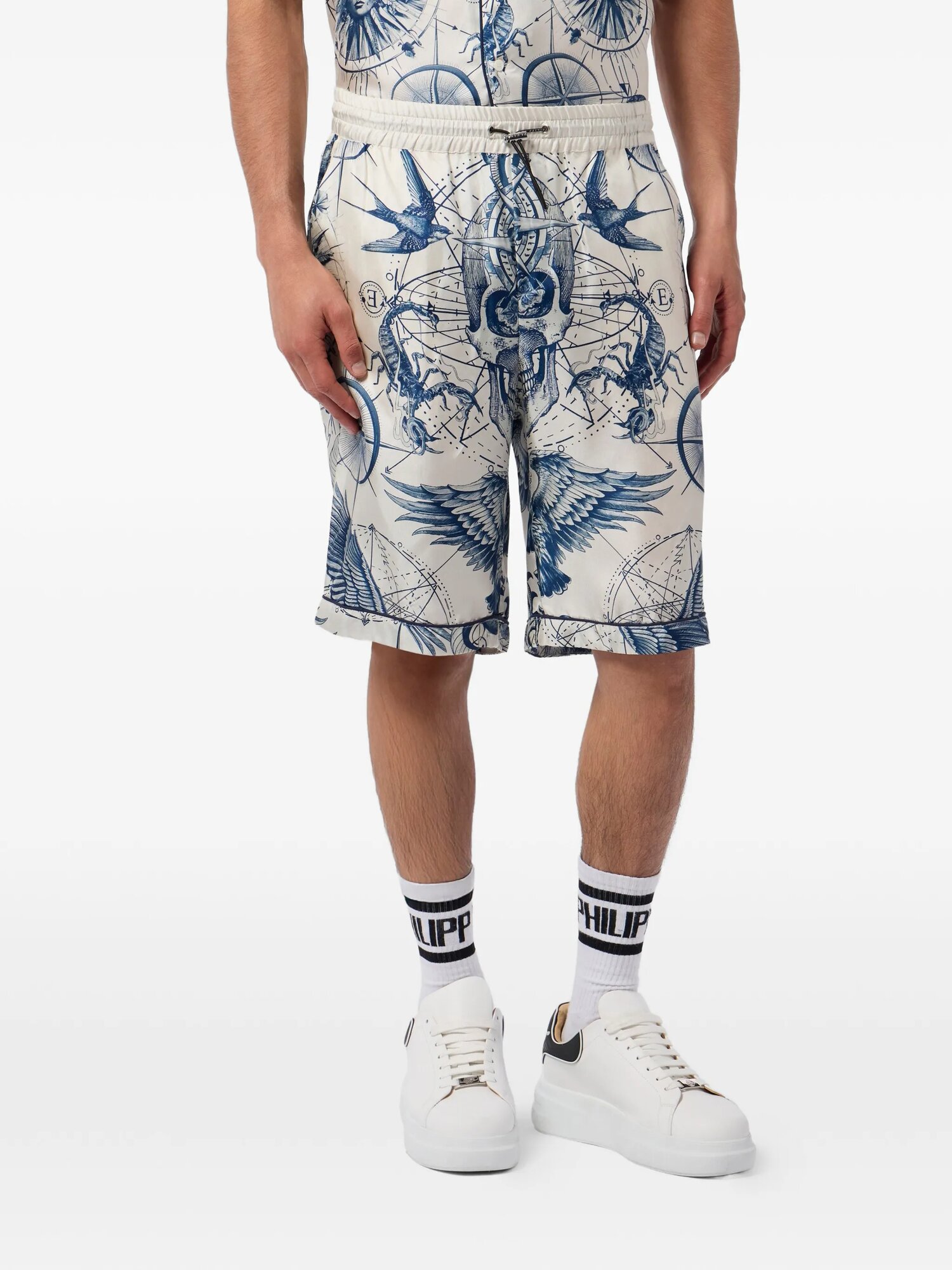 Шорты PHILIPP PLEIN, размер 52, white — фото 1