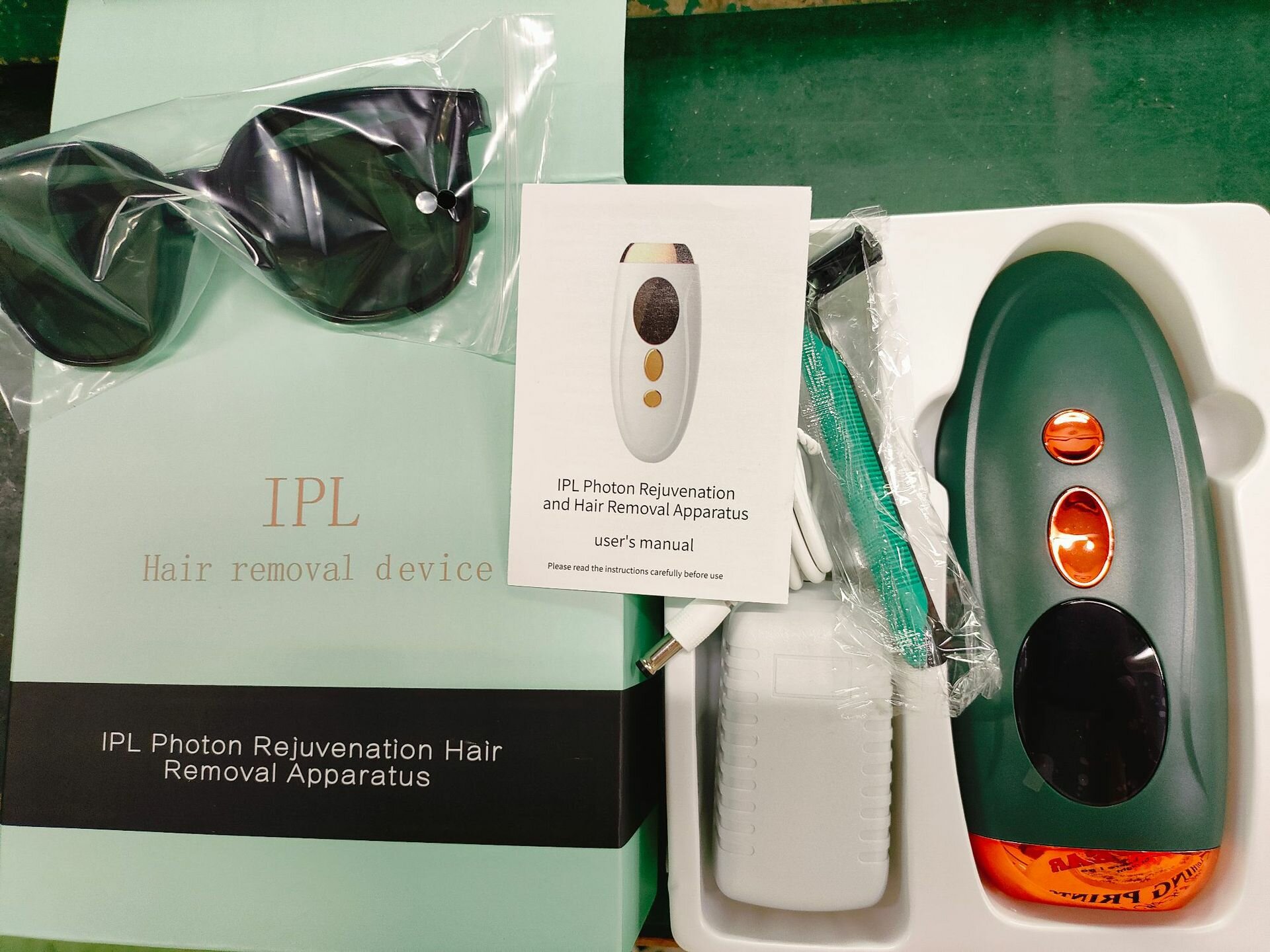 Домашний фотоэпилятор IPL для удаления волос фотолечение без боли портативный для всего тела мужской женский