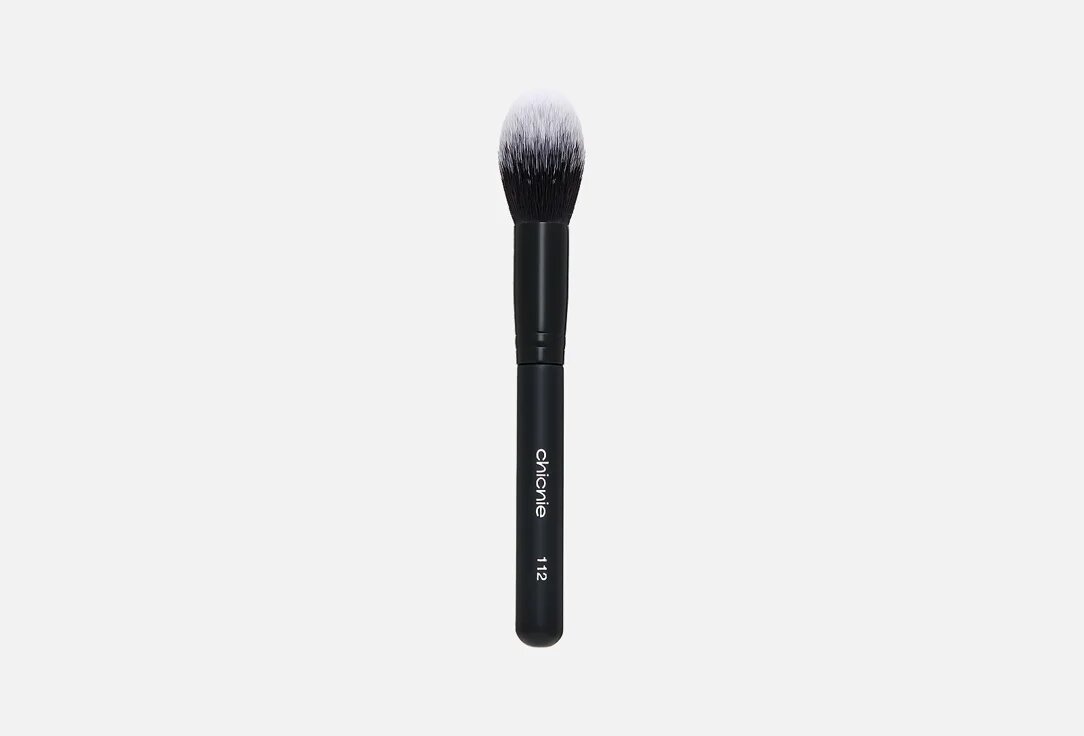 Chicnie Tapered blush brush 112 Кисть для румян пудры и бронзера 1 шт