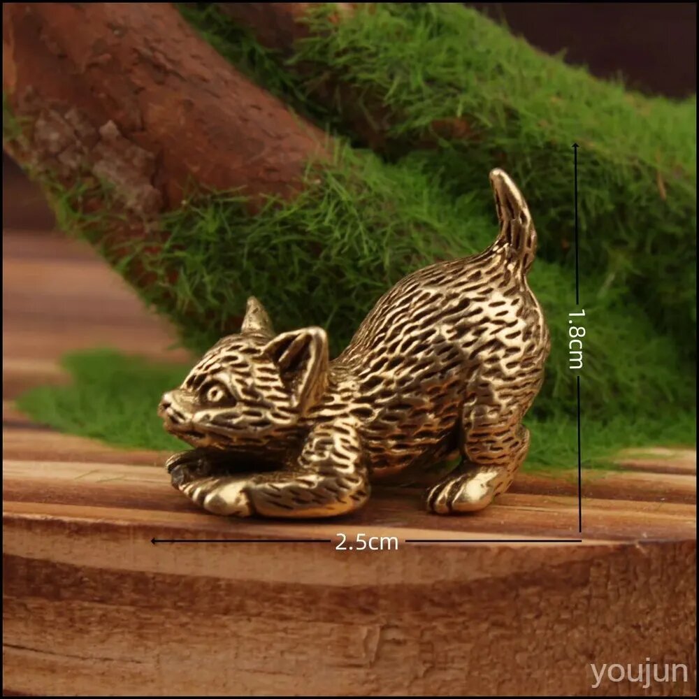 Фигурка декоративная Кот (ложась), высота 5 см, длина 1.8 см
