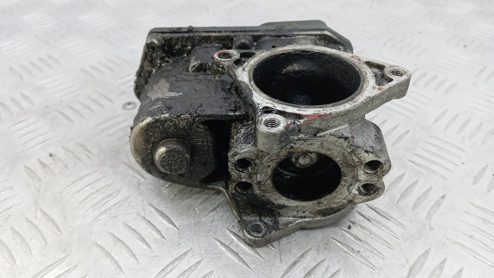 Клапан EGR дизельный SKODA OCTAVIA A5, Номер 03L131501G