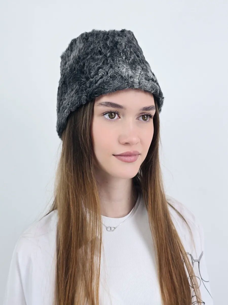 Шапка для женщин