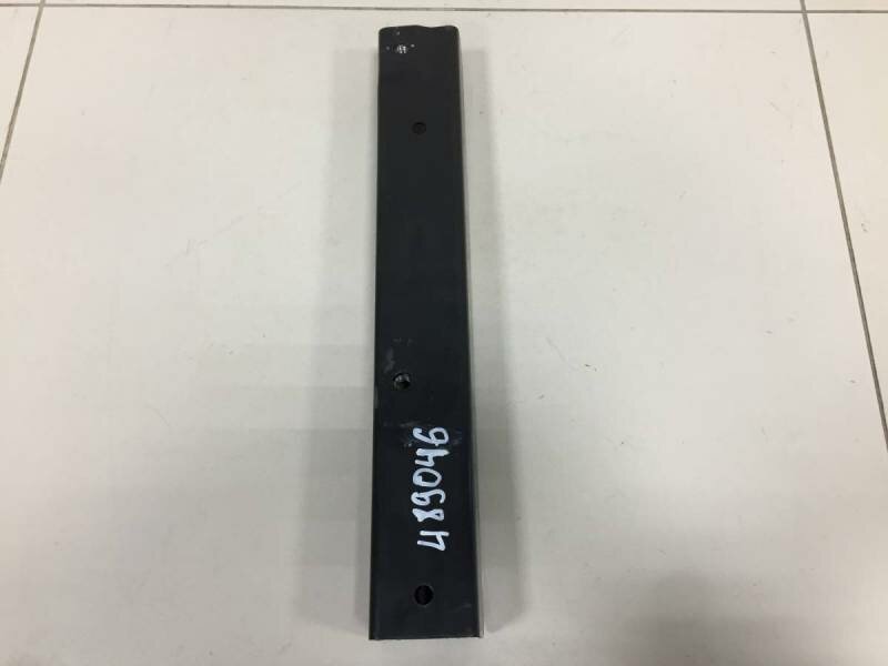 Кронштейн заднего бампера Skoda Kodiaq 2016 кат.номер: 565803612A