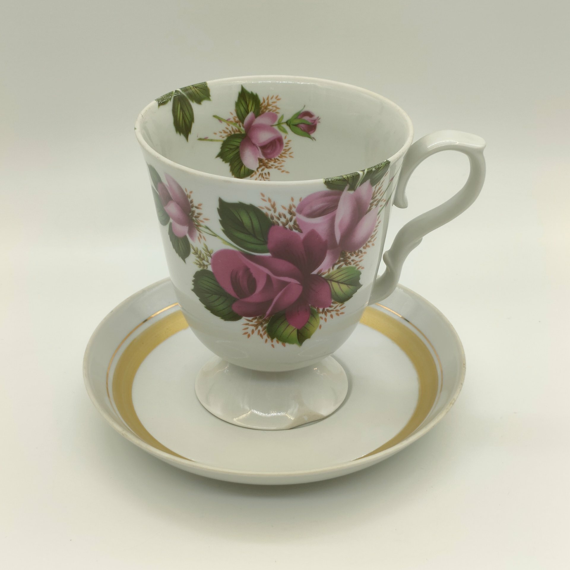 Большая чайная пара с декором в виде розы, фарфор, деколь, золочение
