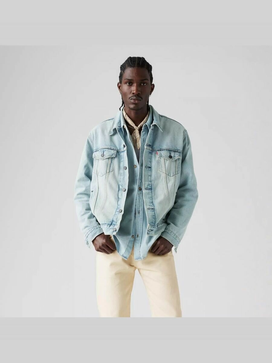 Куртка джинсовая