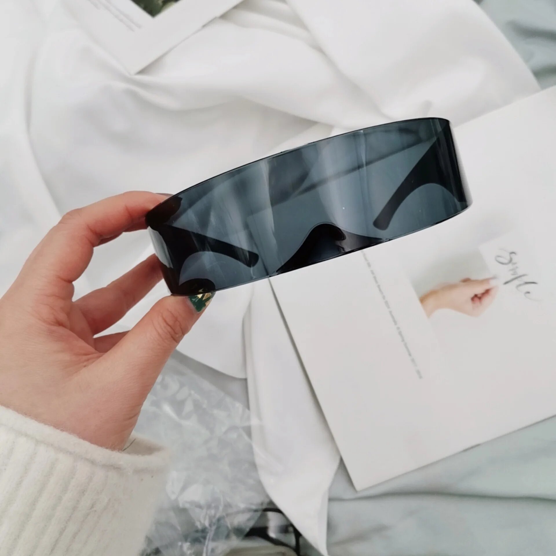 Солнцезащитные очки