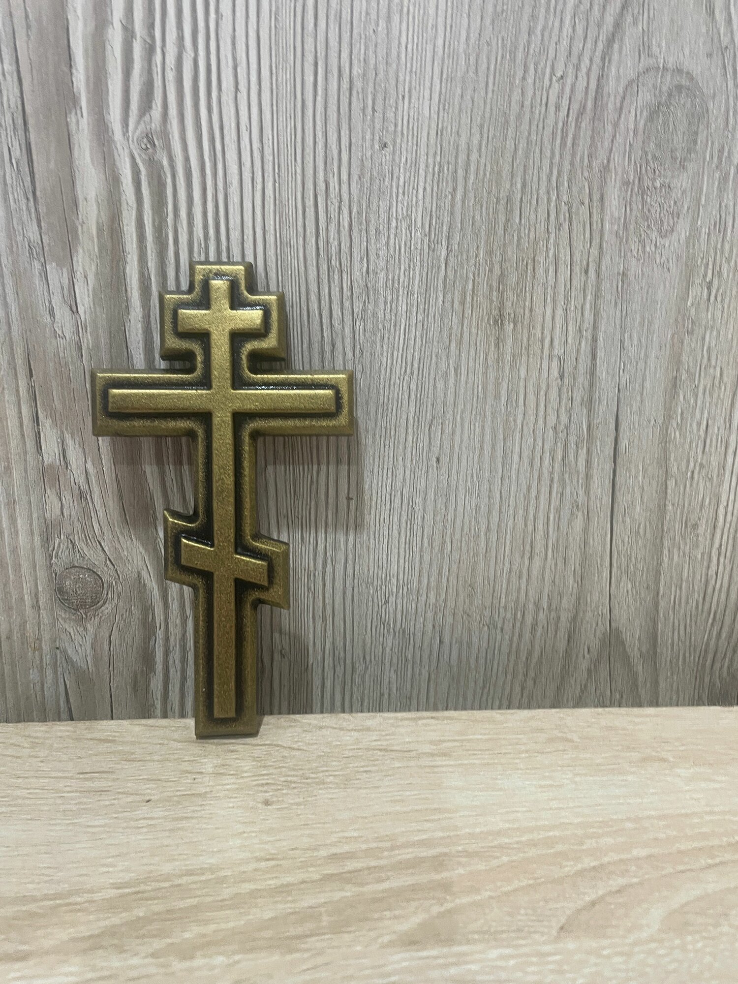 Крест ажурный на кладбище на могилу барельеф накладка 16*7см литьевой мрамор цвет бронза