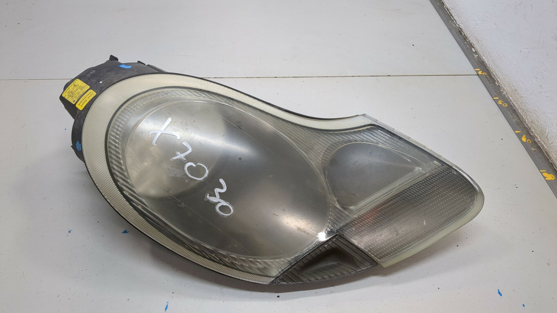 Фара (передняя) правая Porsche Boxster Б/У