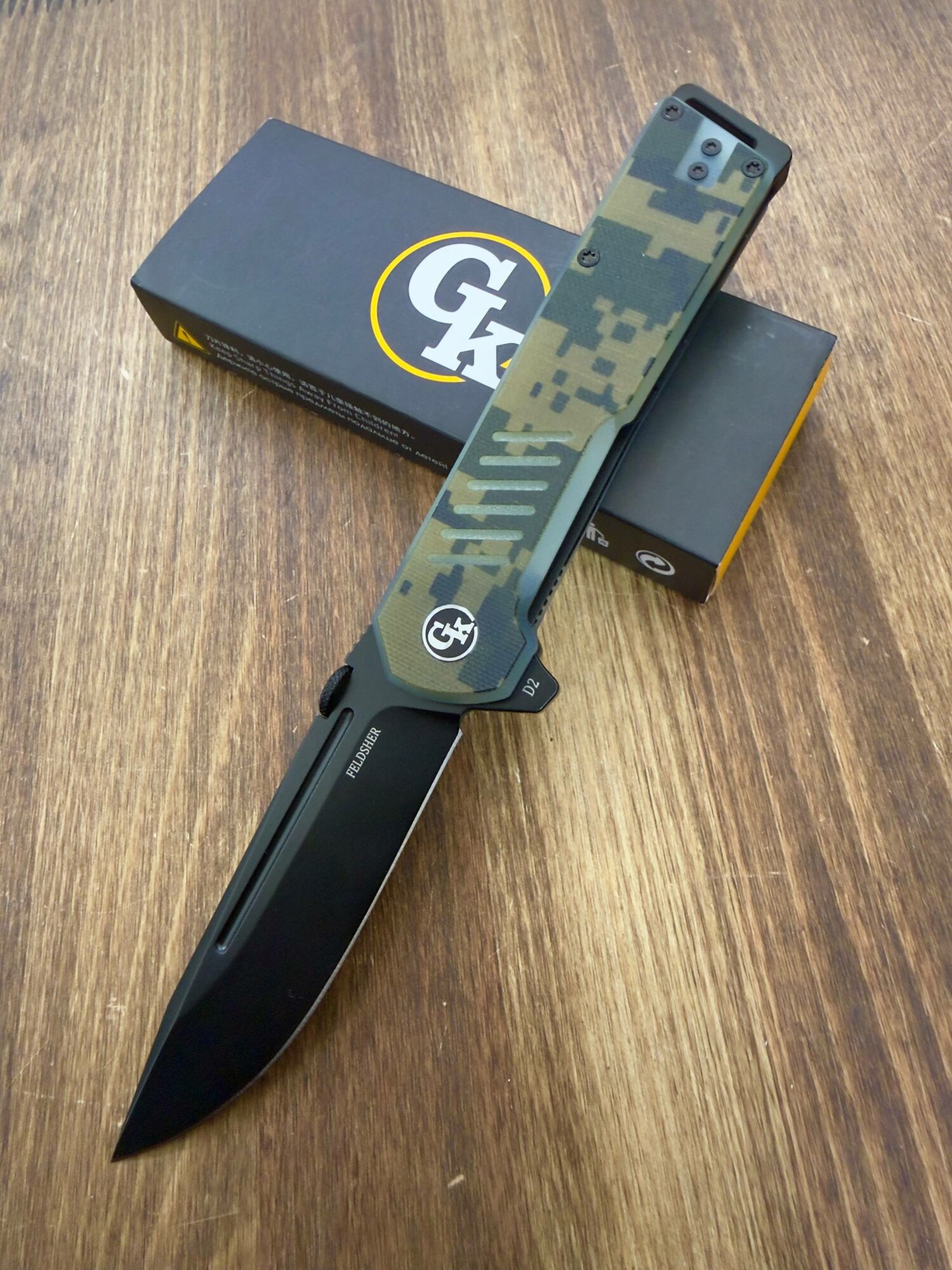 Складной нож Gallery of Knives "Feldsher" FELCMDW, D2, G10, стеклобой, флиппер, тактик