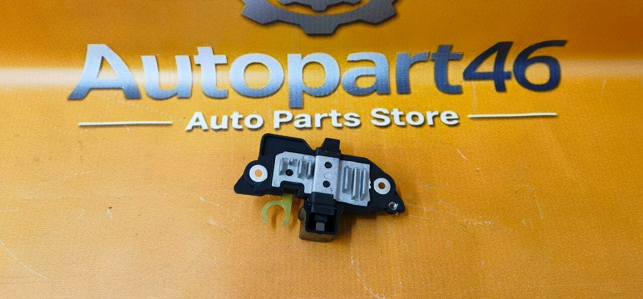 Регулятор генератора Рено Логан Renault Logan(2004-15) Megane 2 2.0