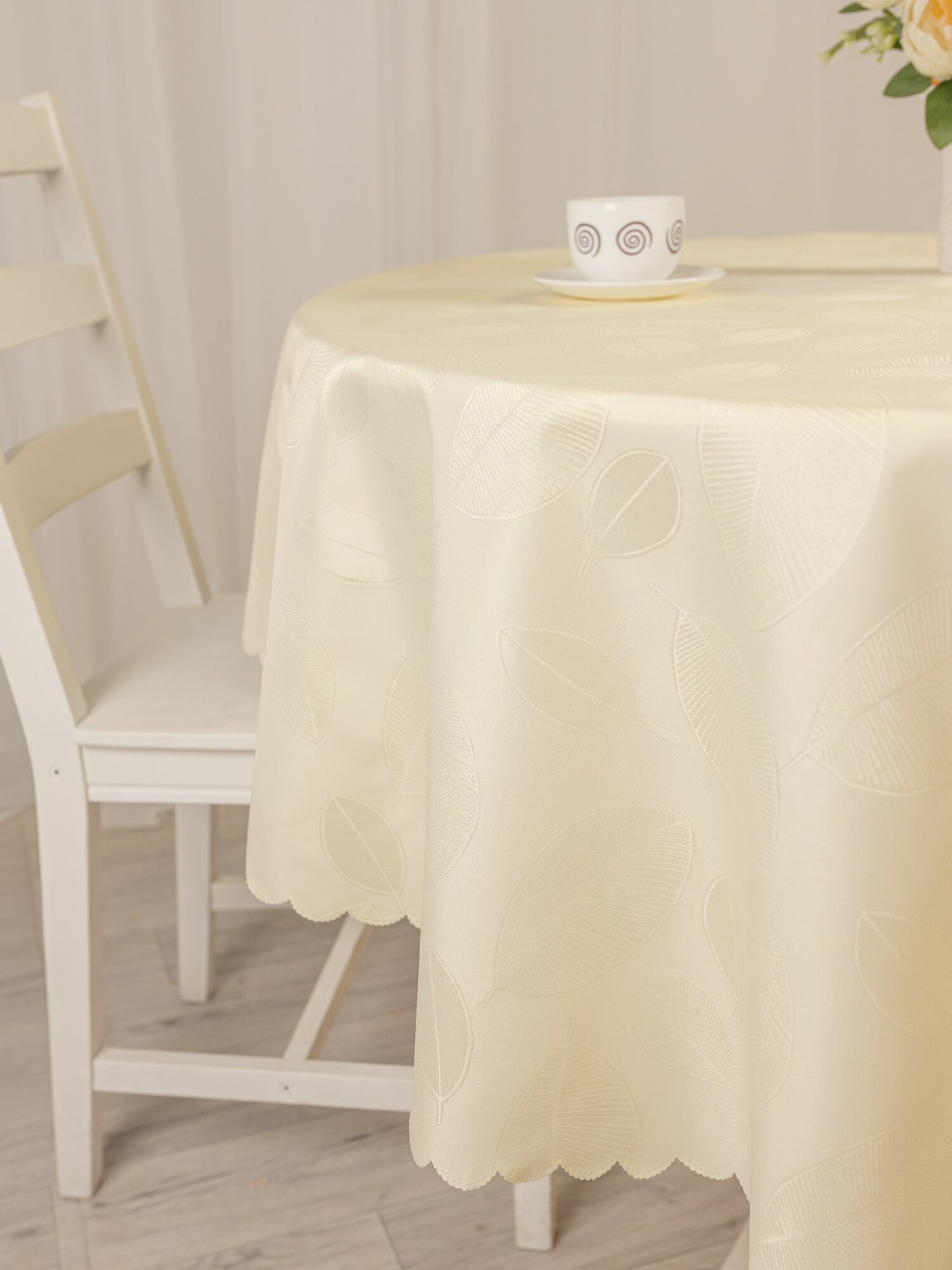 Скатерть овальная WELLNESS 250х150 см