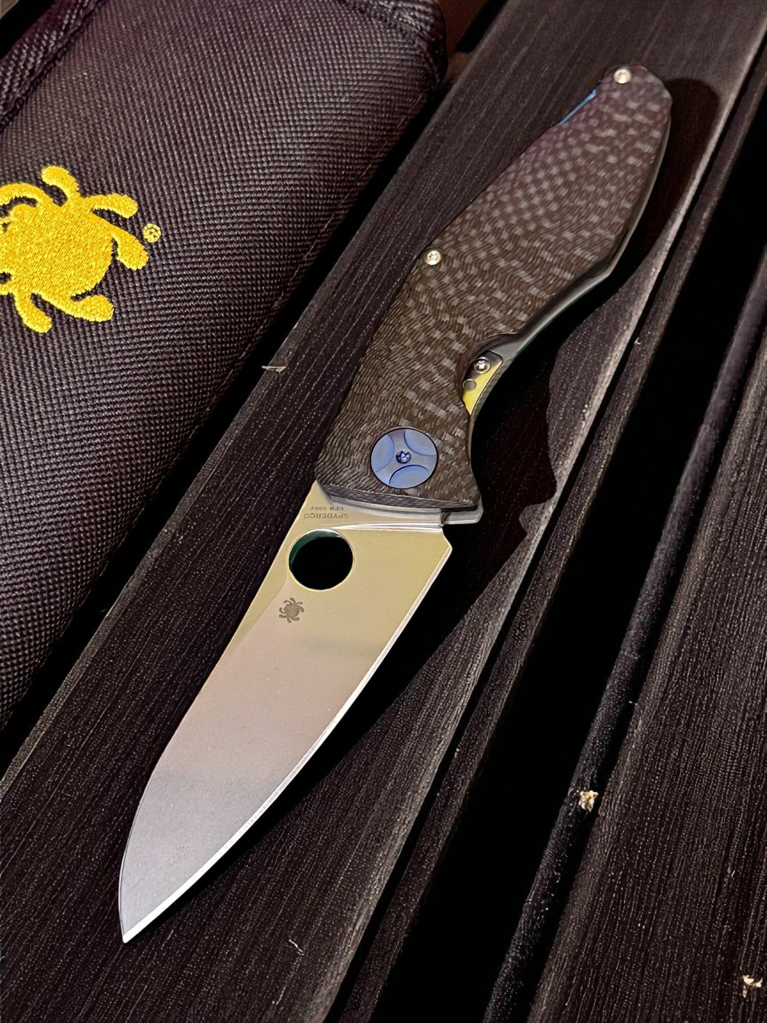 Нож складной Spyderco SC235CFTIP Drunken