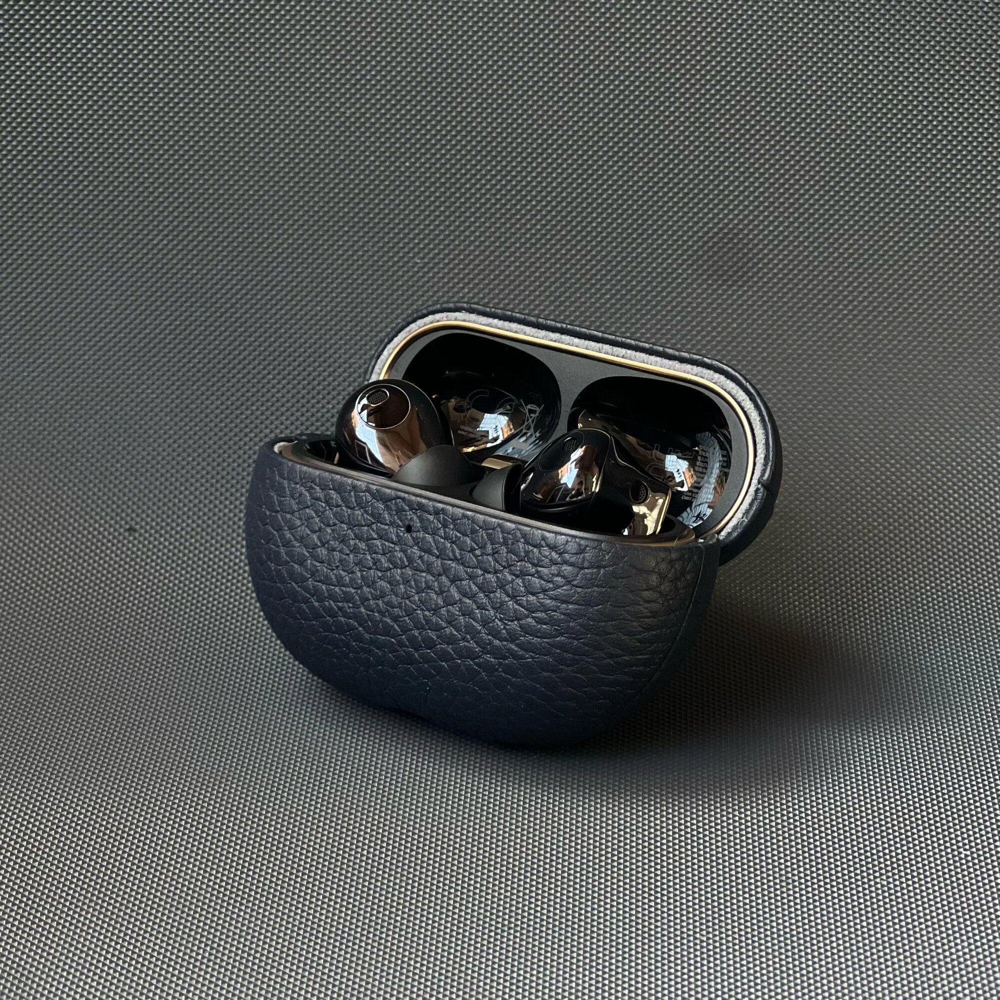 Кожаный чехол для HUAWEI FreeBuds Pro 4 GUJIU For FreeBuds Pro 4, Dark Blue