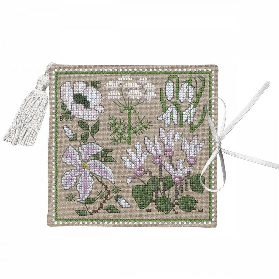 Набор для вышивания чехла для игл ? tui ? Aiguilles Fleurs Blanches (Белые цветы)