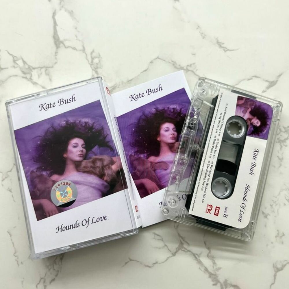 Kate Bush - Hounds Of Love Кассета аудиокассета