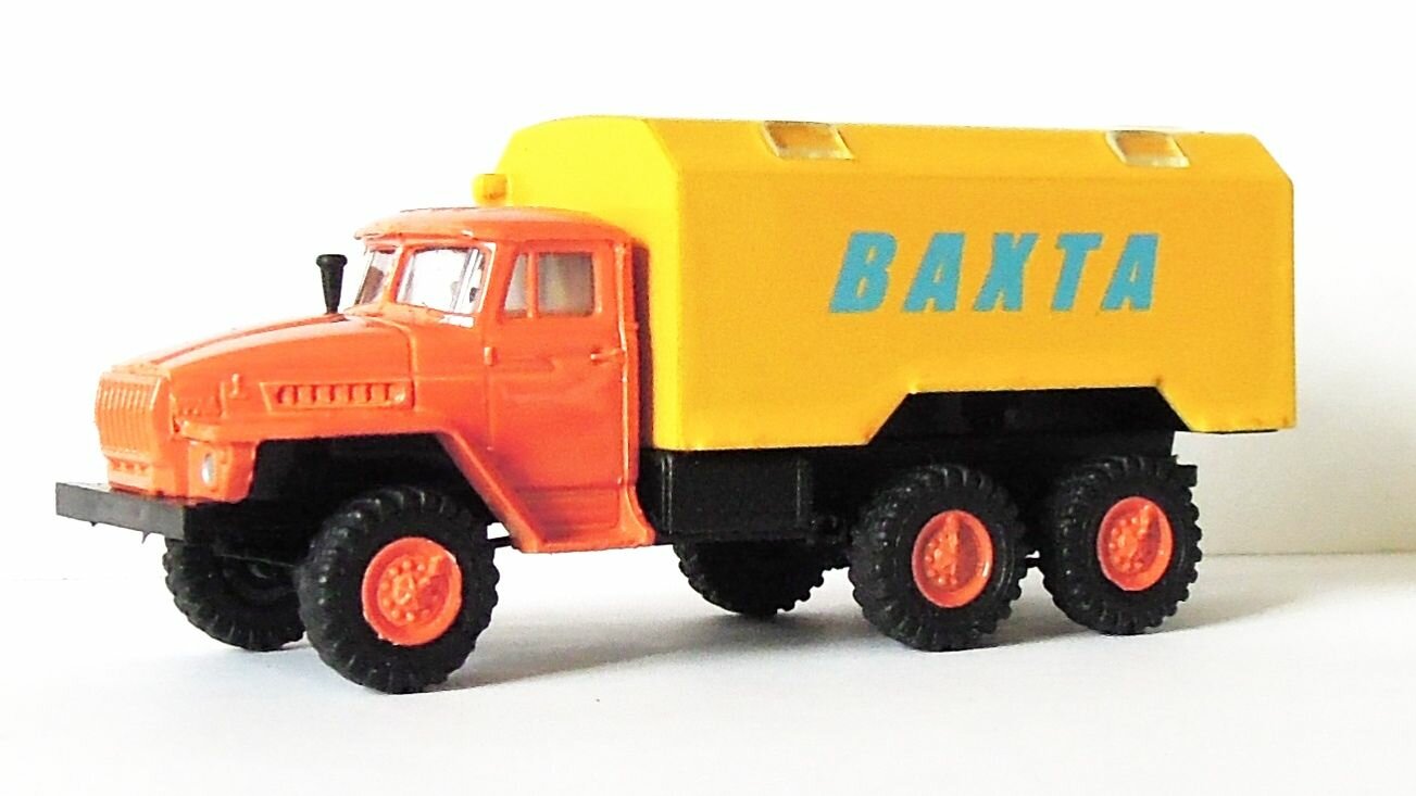 870060-2 MTD Модель грузовика 375 серии кунг вахта H0 1:87