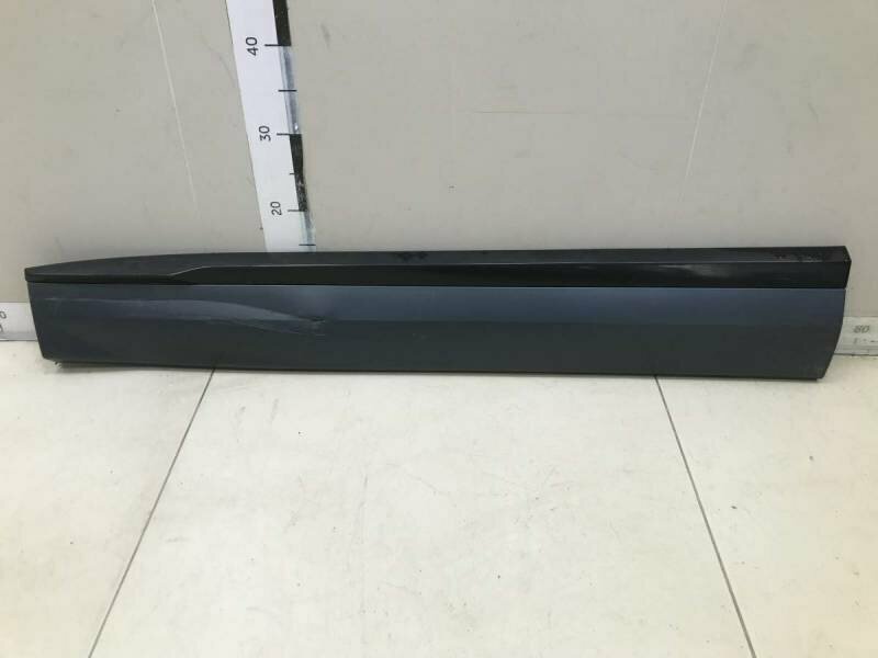 Накладка двери передней левой Geely Monjaro 2022 кат.номер: 8889688739 8891573768