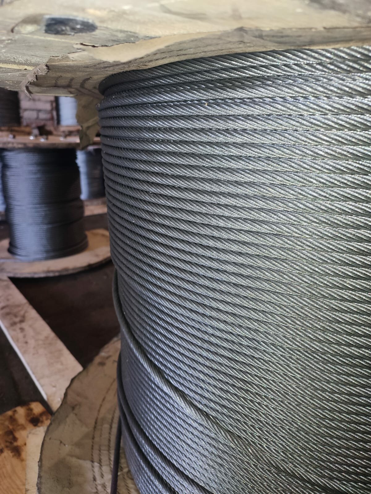 8 мм трос для тельфера (EN 12385-5 ГЛ sZ А1) 40 метров