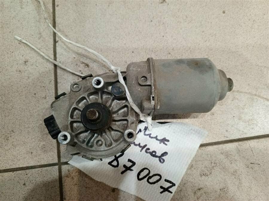 Моторчик стеклоочистителя передний от Toyota Auris E150 2006-2012