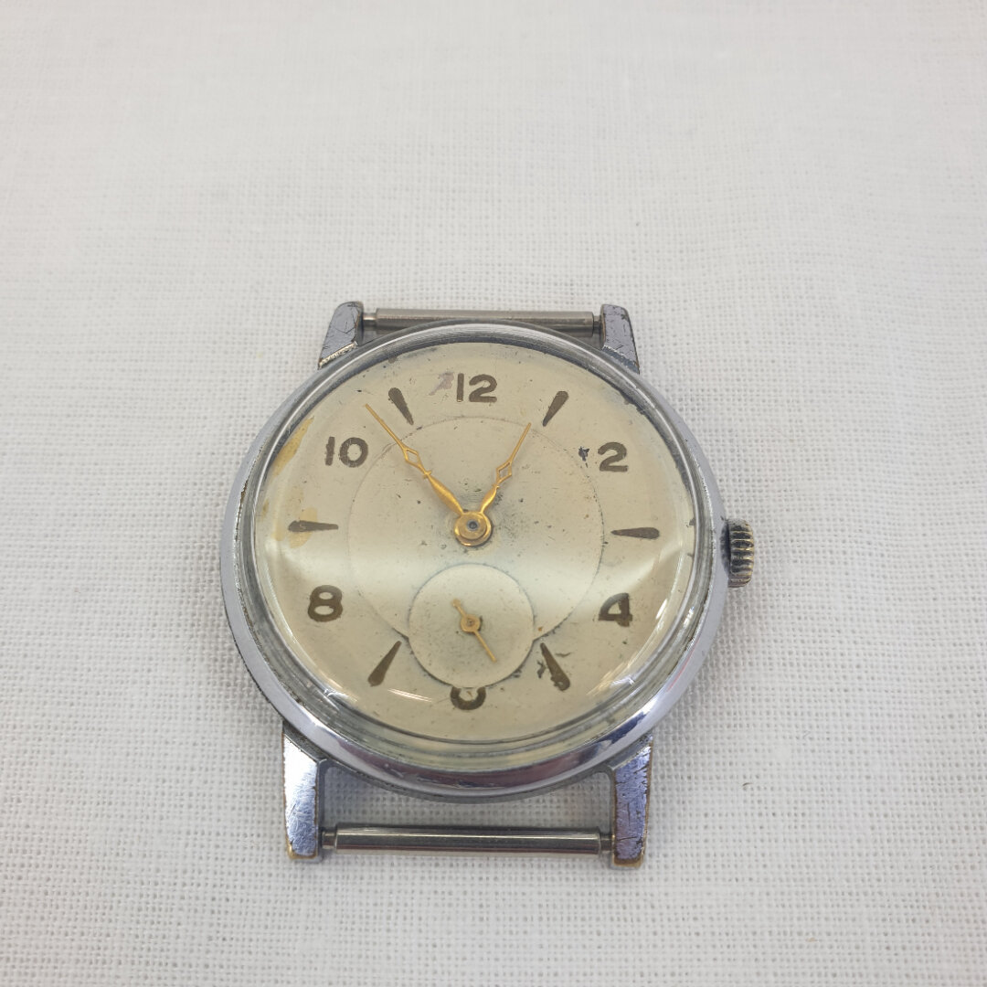 Часы наручные, кварцевые, рабочие. Винтаж, СССР.
