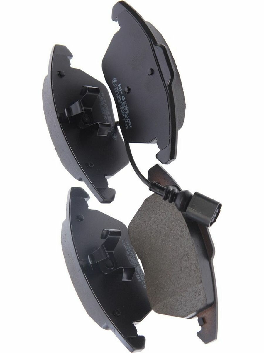 Тормозные колодки дисковые передние SANGSIN SP1692 для Audi A1, Seat Altea, Skoda Superb, Volkswagen Passat