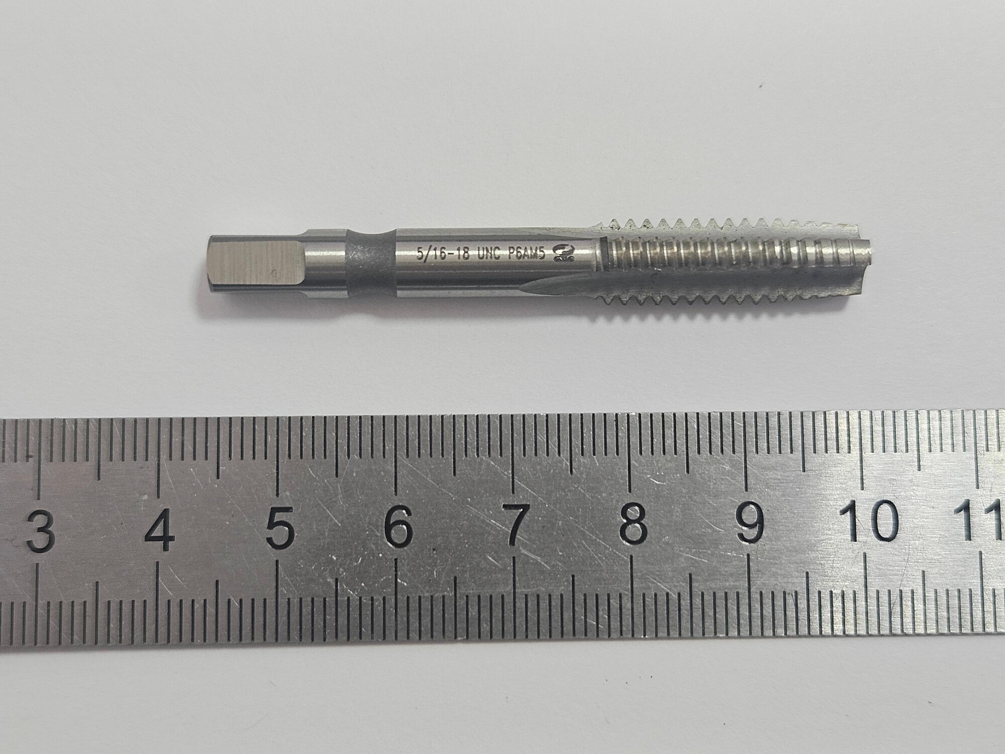 Метчик дюймовый UNC 5/16 18 н/д