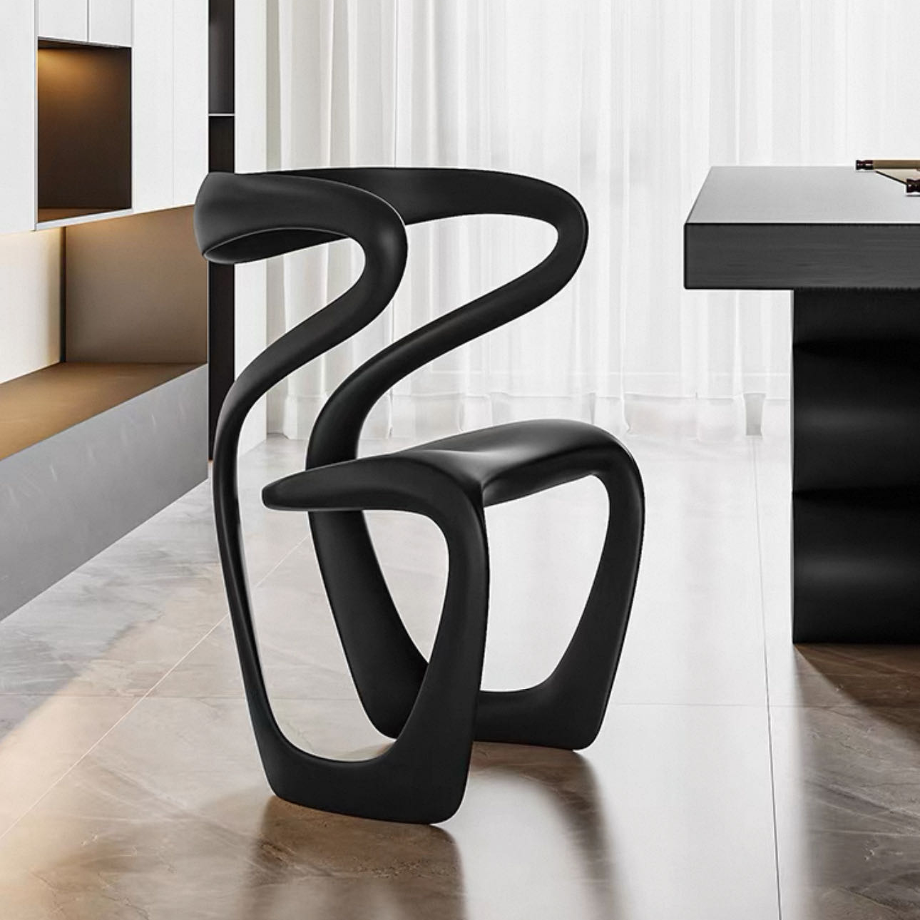 Дизайнерский фигурный стул с подлокотниками Casarotti (черный)