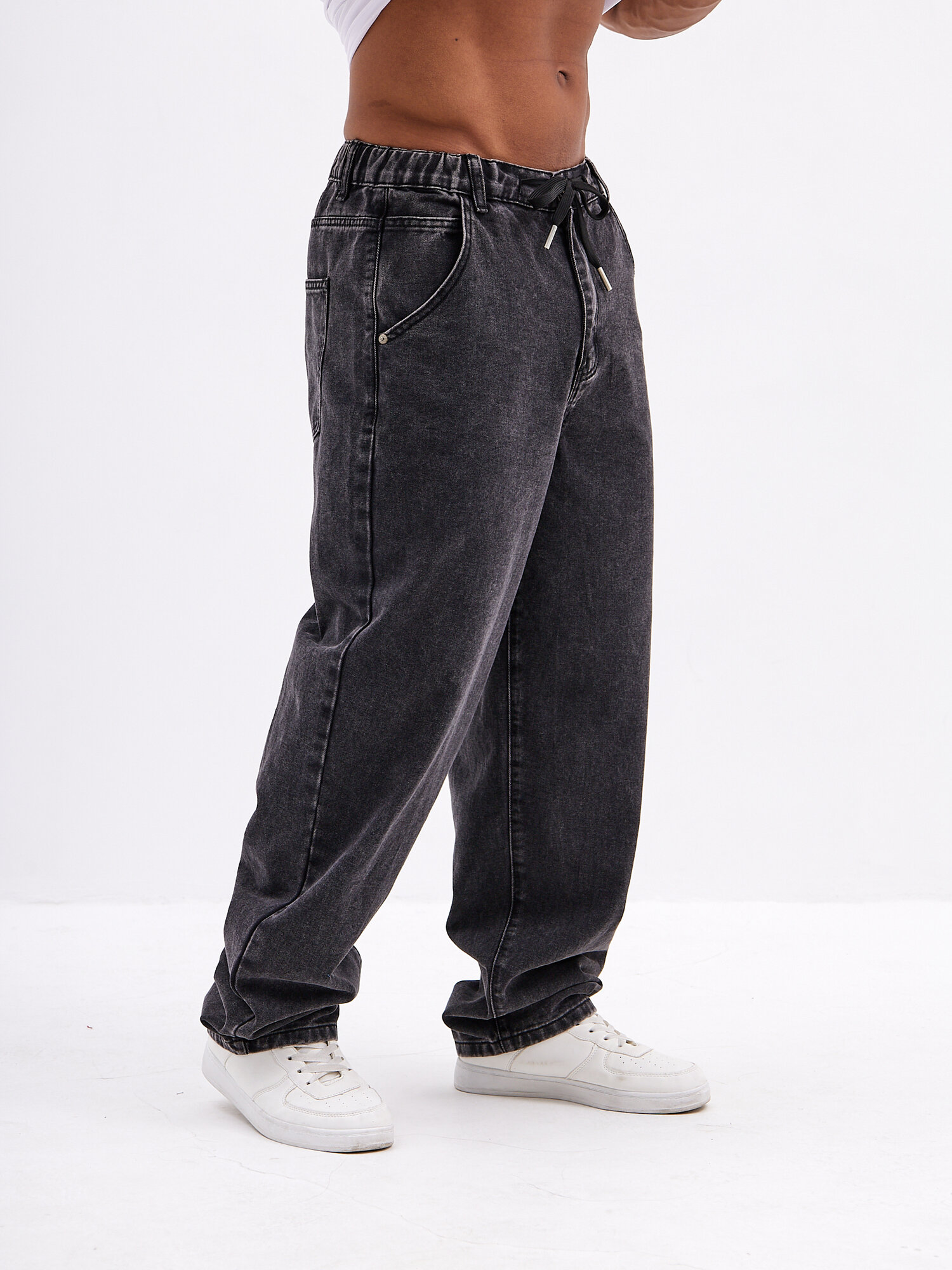 Джинсы трубы 