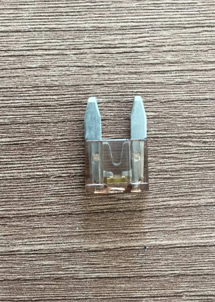 Предохранитель автомобильный мини 7.5A (С LED индикатором)