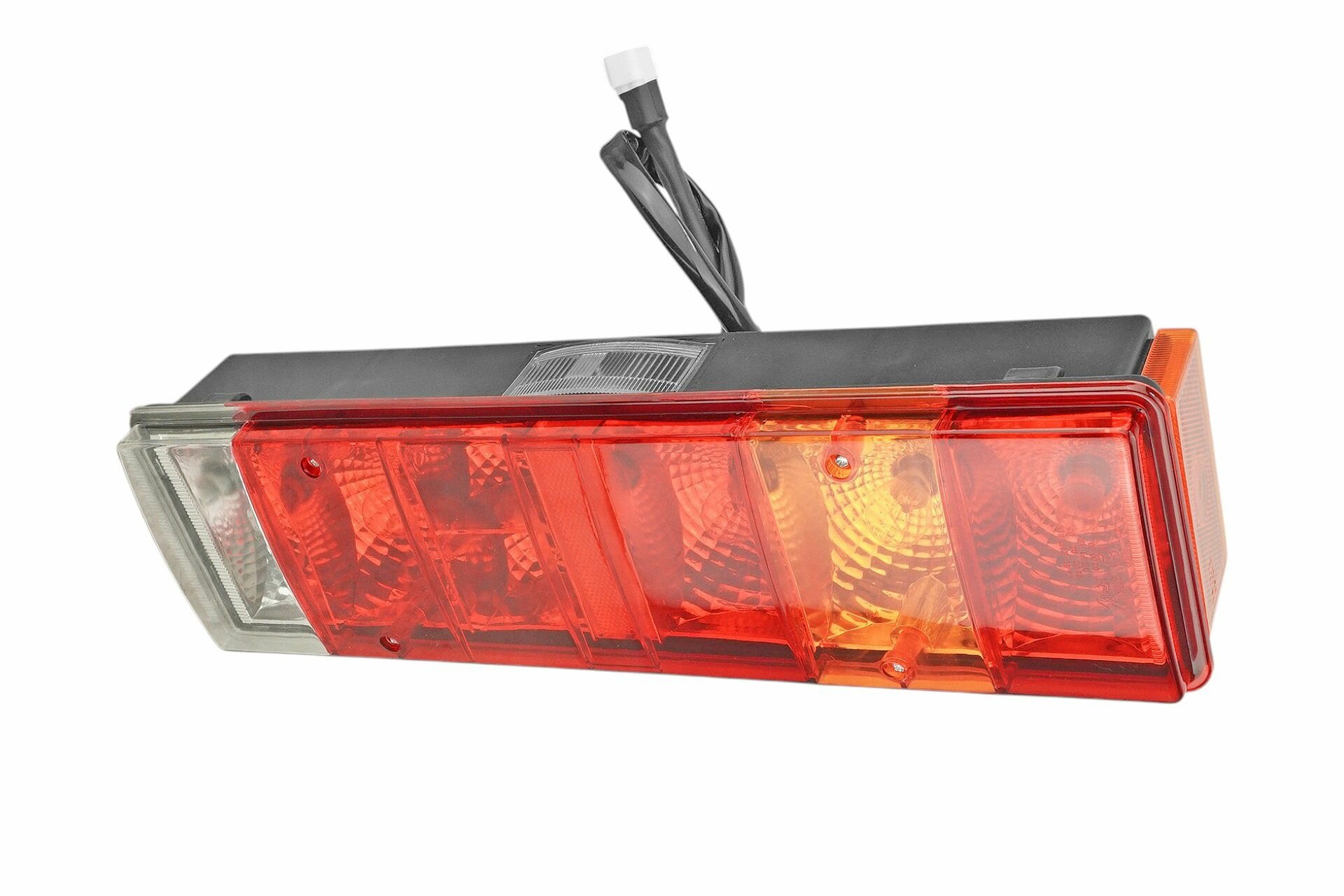 Фонарь задний левый F2000, F3000 (DZ9200810019)