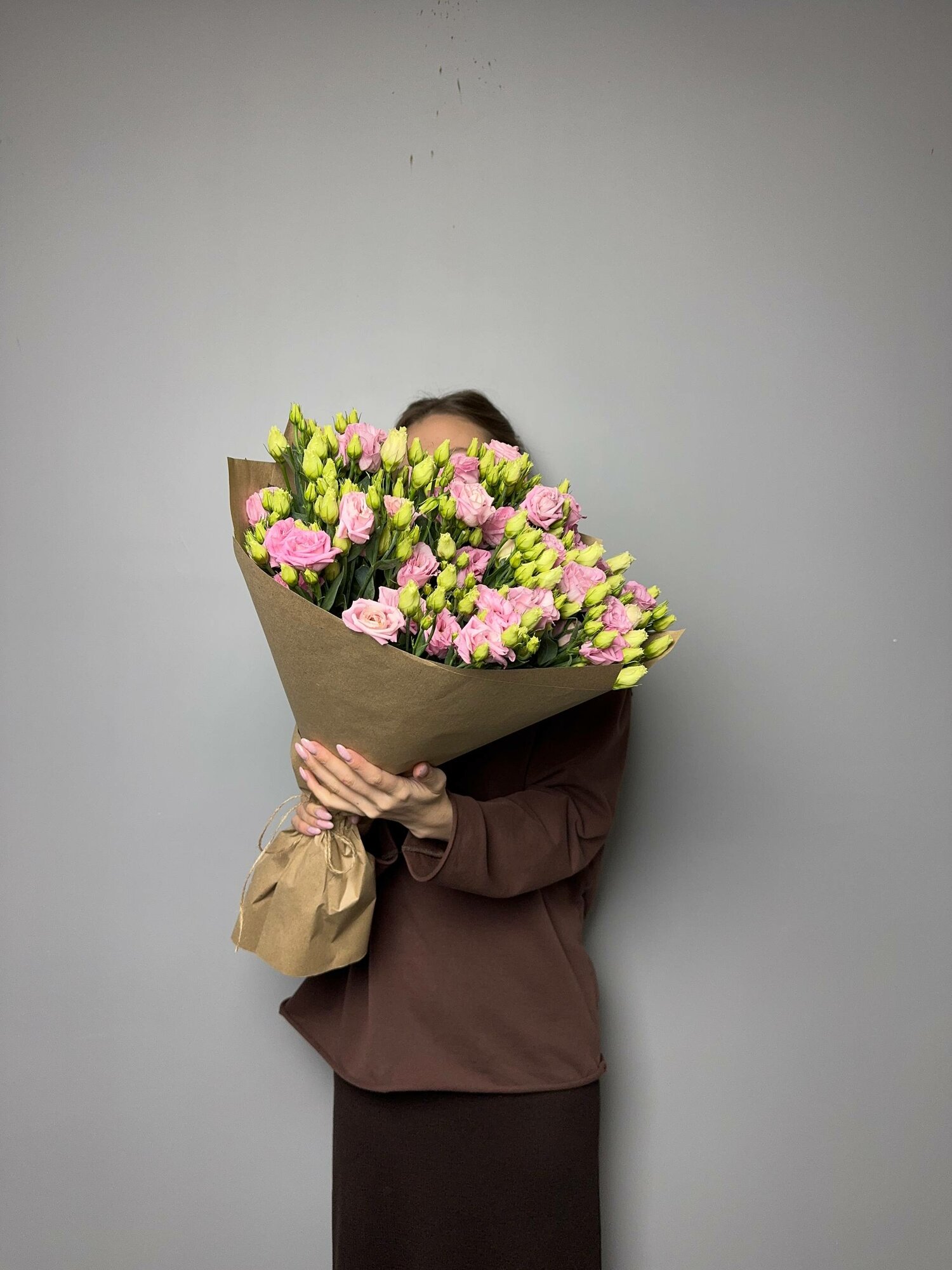 Нежный букет из 10 розовых эустом с доставкой по Москве FRESH FLORA