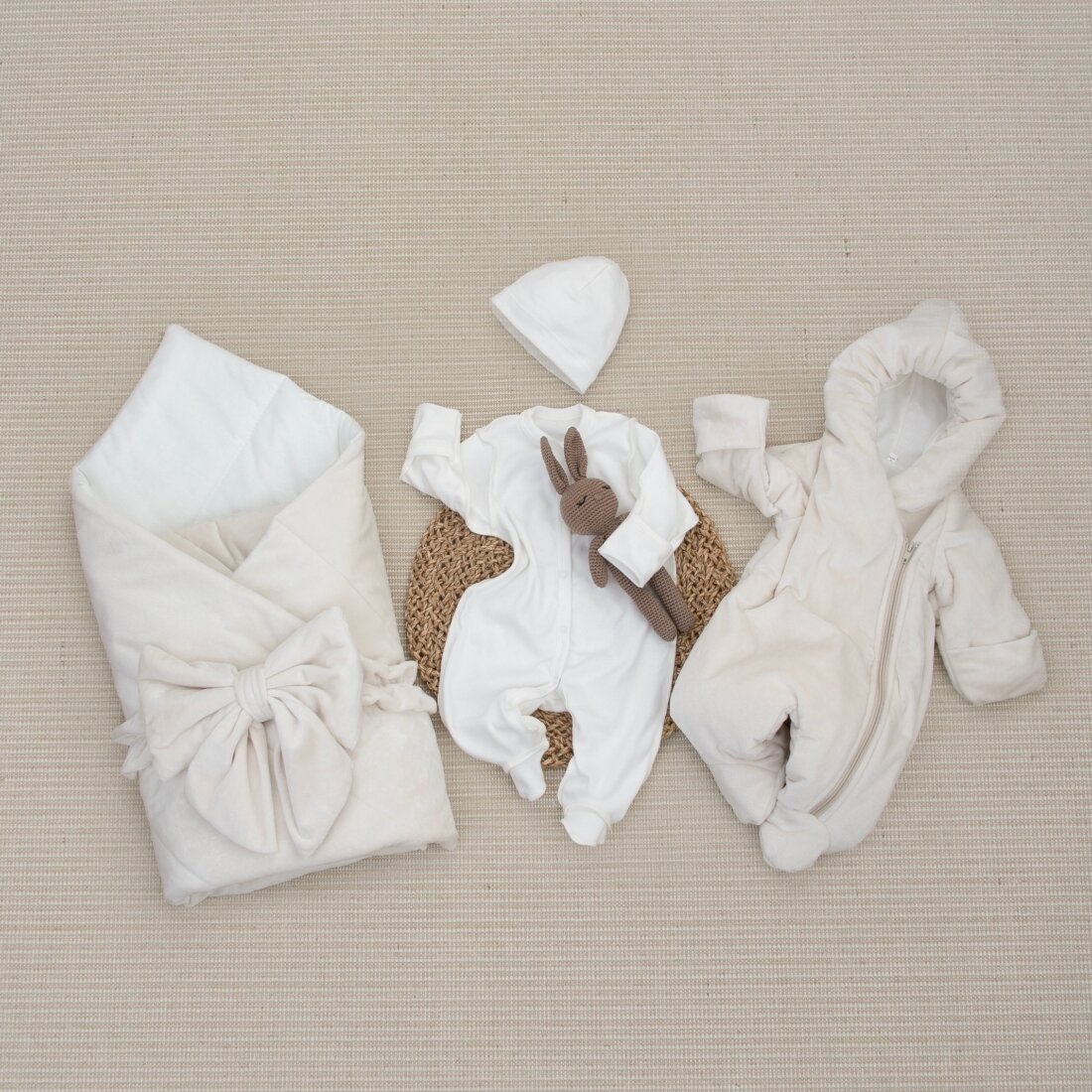 Комплект на выписку 5 предметов "Классика", демисезонный, светло-бежевый