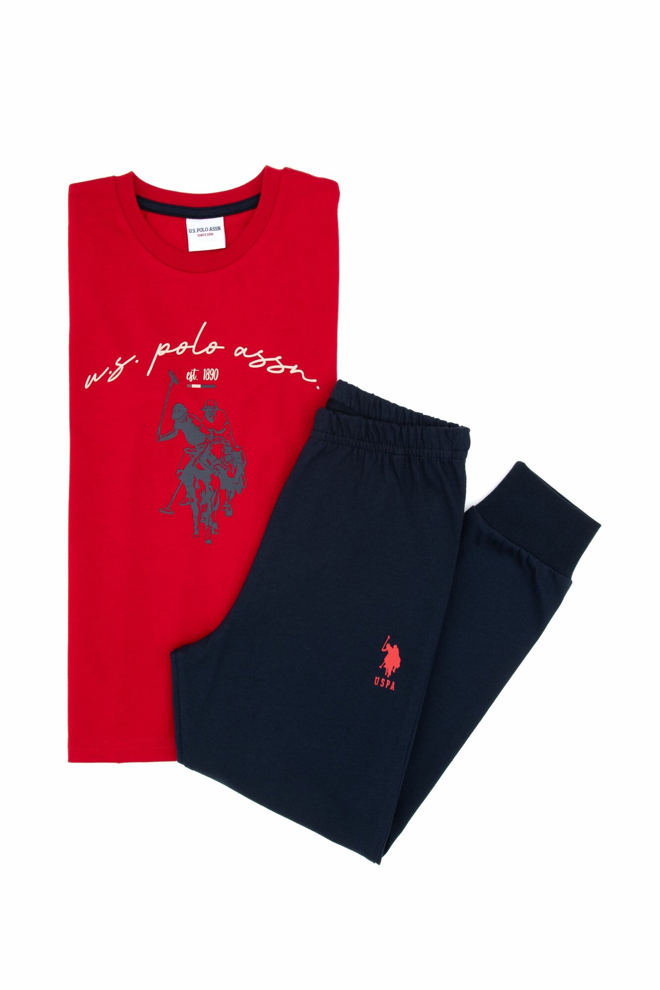 Костюм спортивный