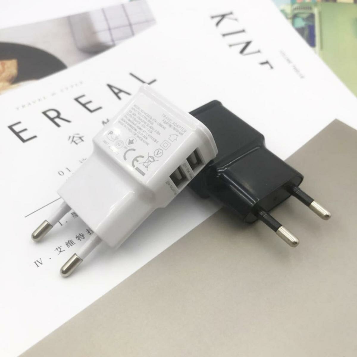 EU Plug 5V Dual USB Универсальные зарядные устройства для мобильных телефонов Дорожное зарядное устройство Адаптер Plug Зарядное устройство для iPhone Для Android