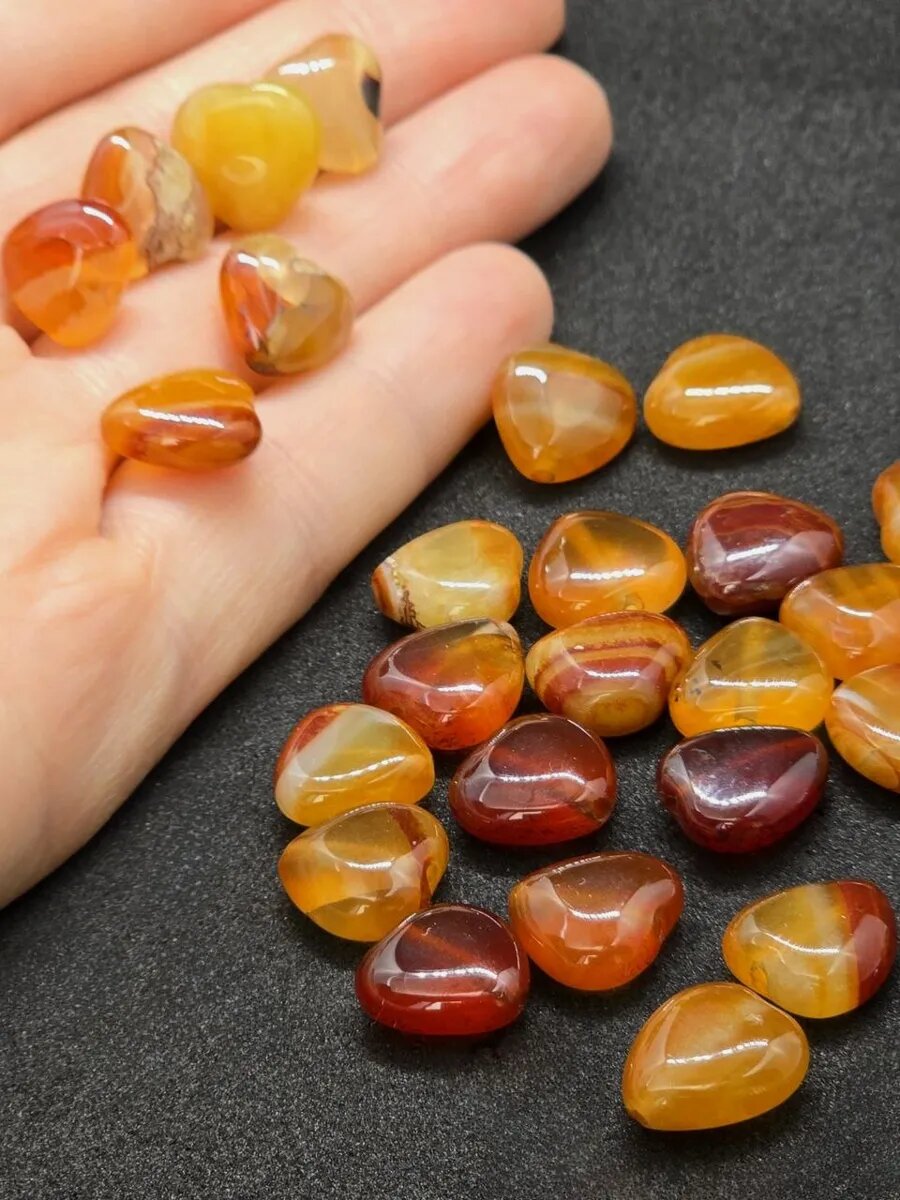 Сердолик натуральный камень Бусины сердечки для создания украшений