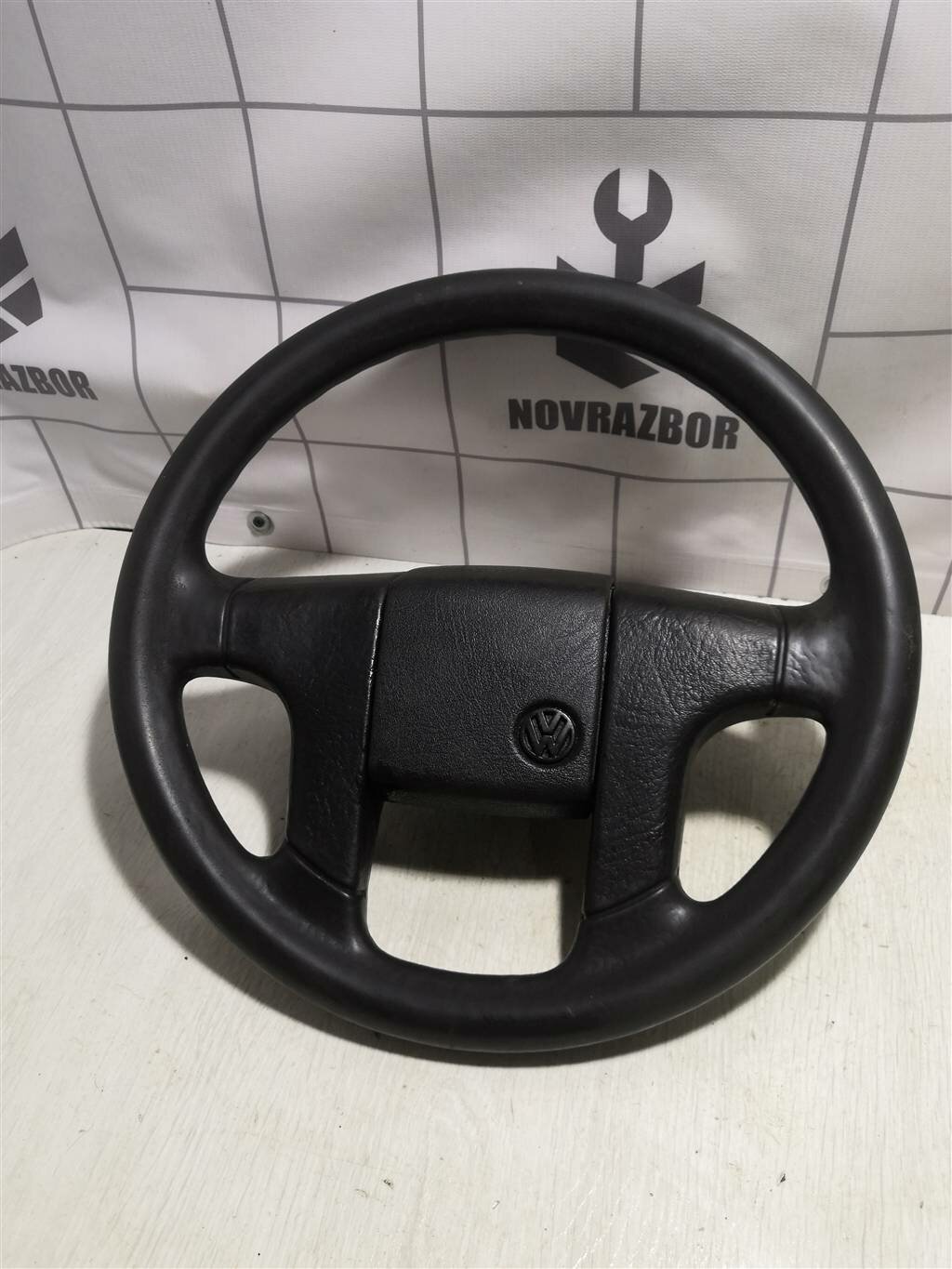 Рулевое колесо без AIR BAG VW Golf 3 Vento 91-97