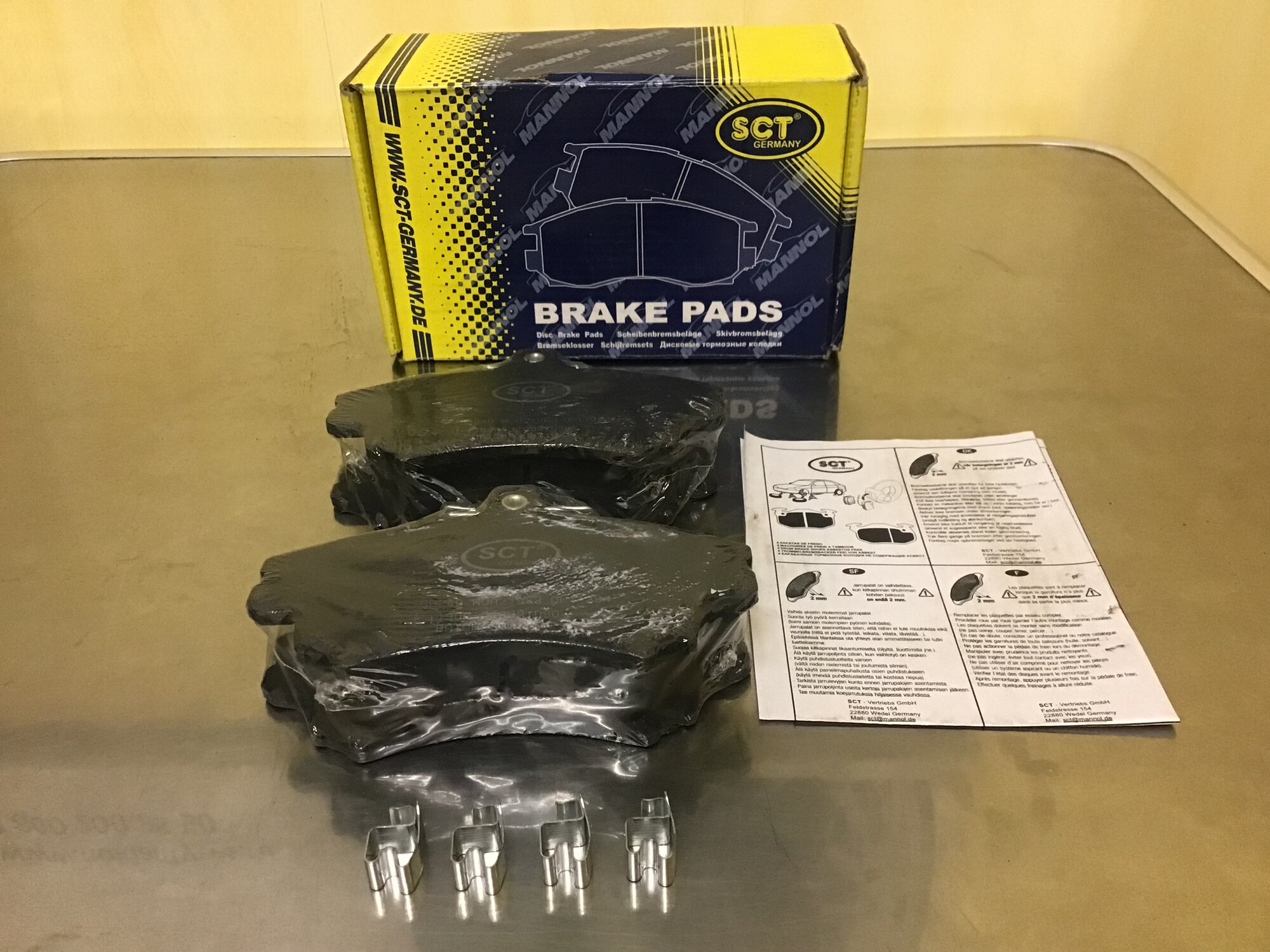 Mannol SP 240K SCT Germany Тормозные колодки передние Mitsubishi Charisma 1800 , Charisma 1900, Space Star , Volvo Cars, Германия