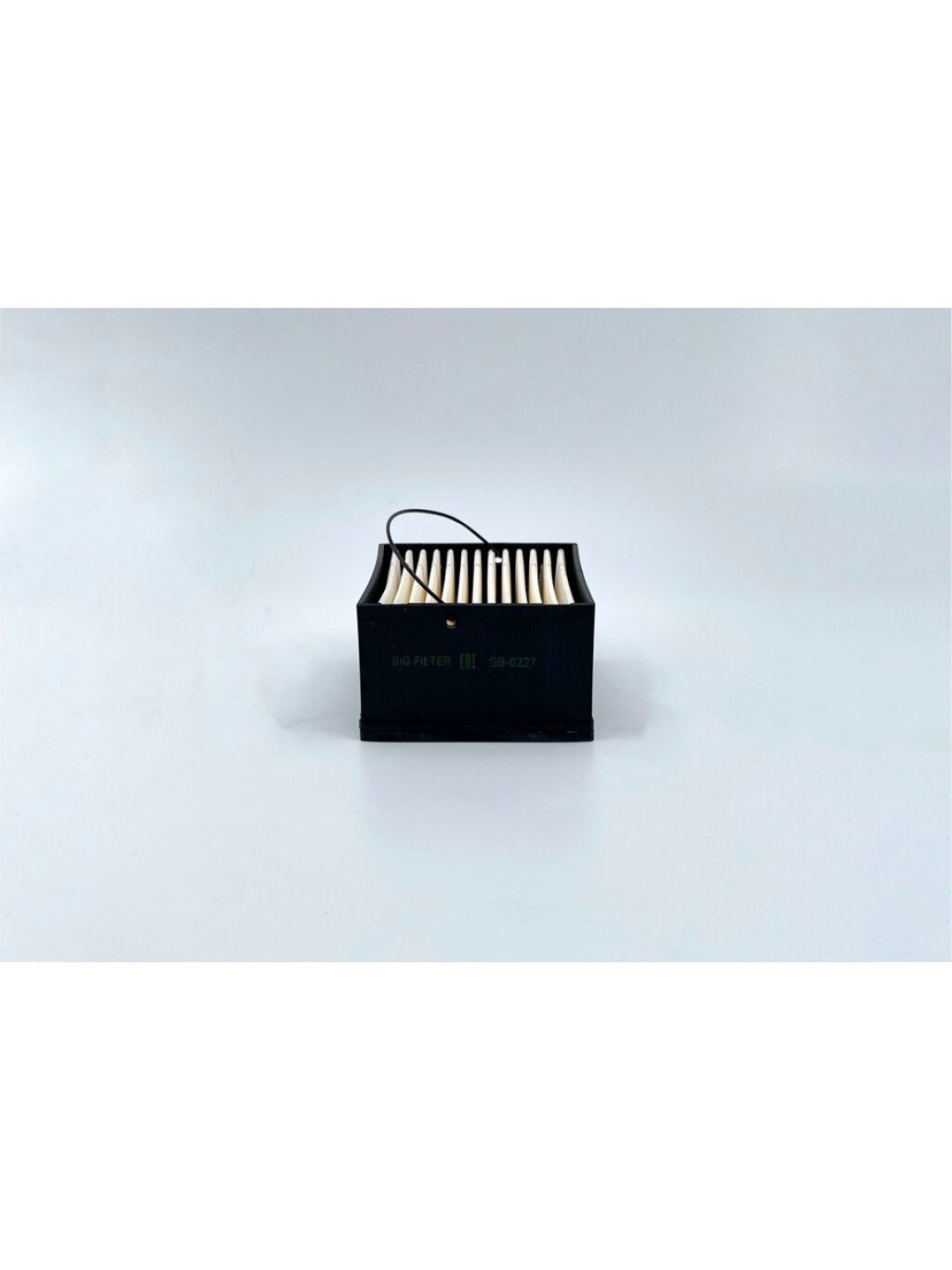 Фильтр топливный BIG Filter GB-6227