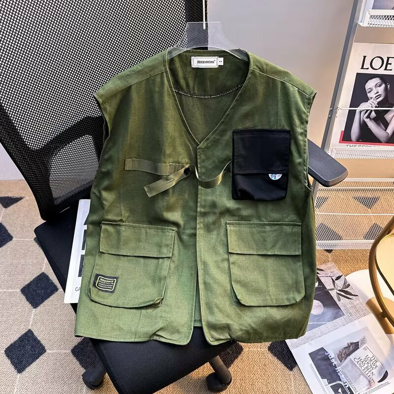 Жилет спортивный